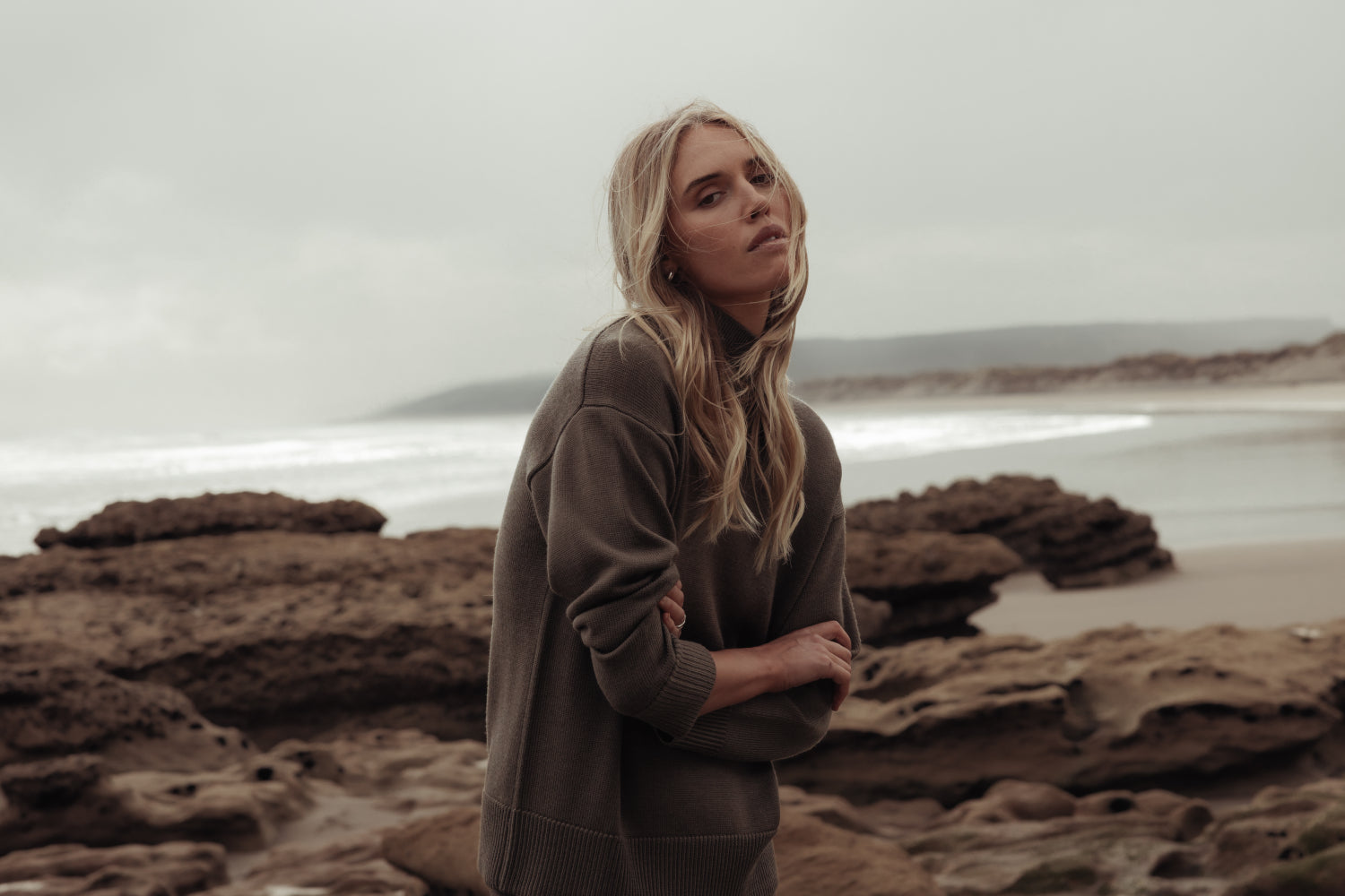Outlet Tops | Tees, Blouses & Knits on Sale – Max