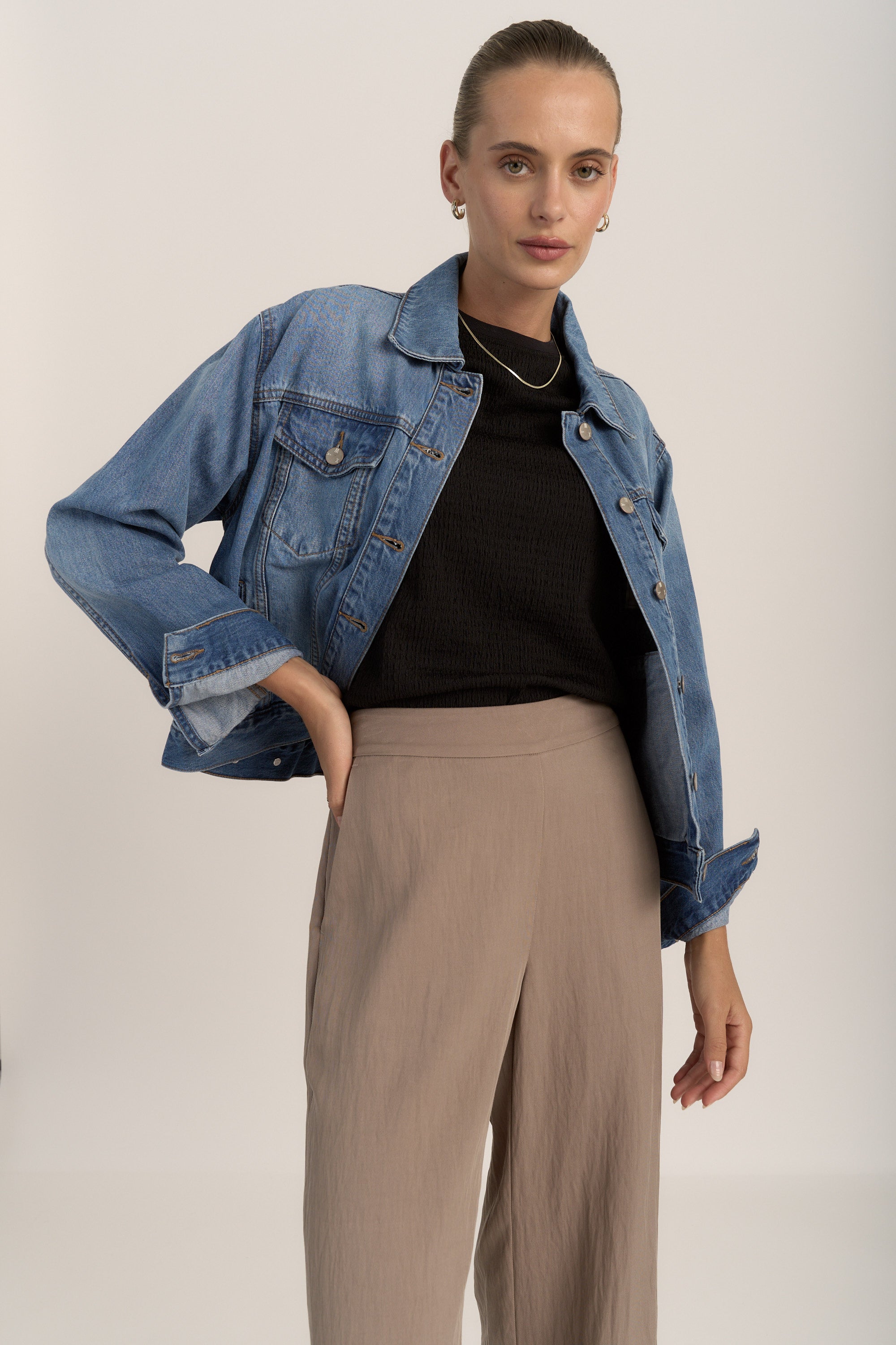 Shop The Everyday Textured Top (Black) | Max