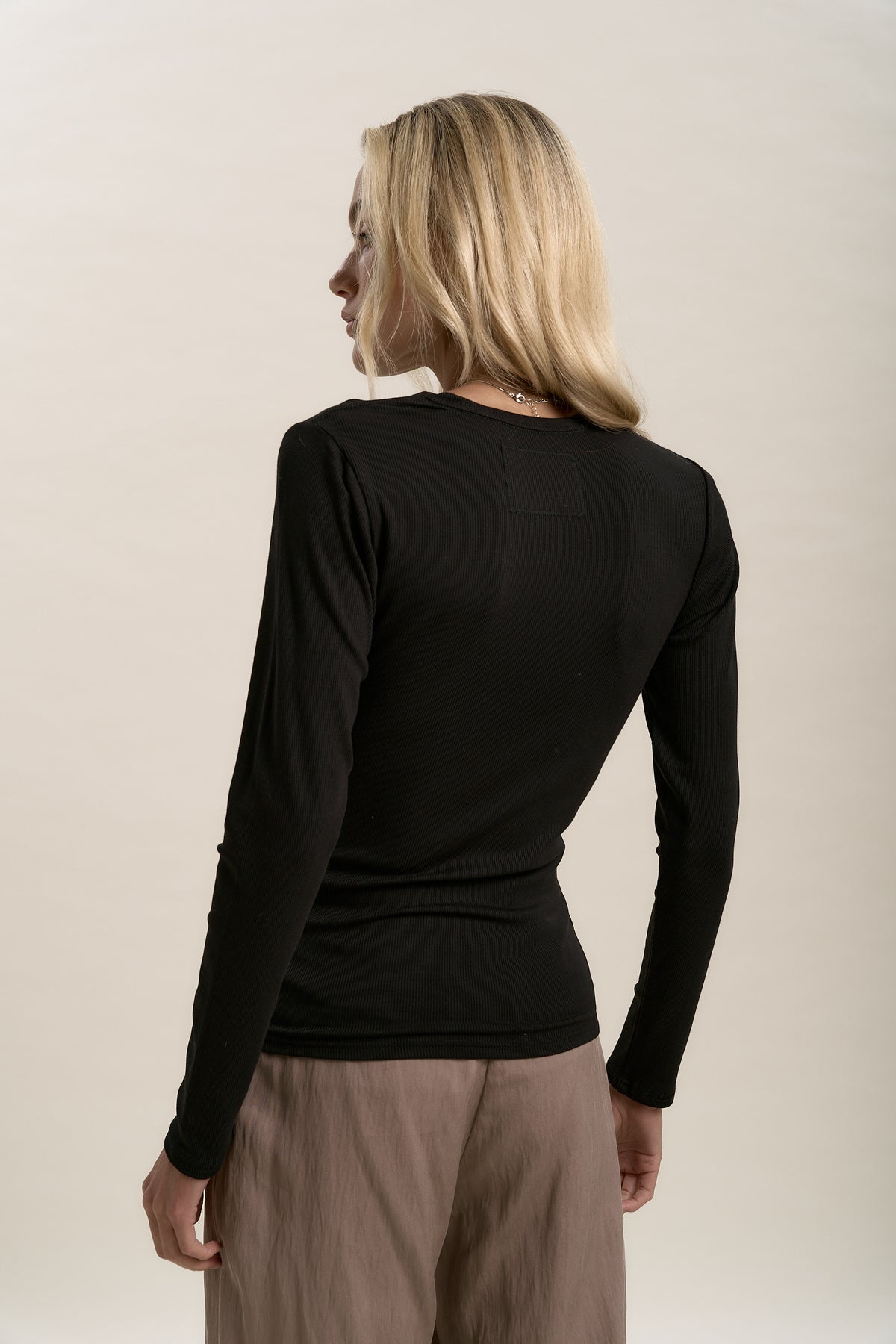 Shop Elementary Basics LS Rib Tee (Black) | Elementary – Max