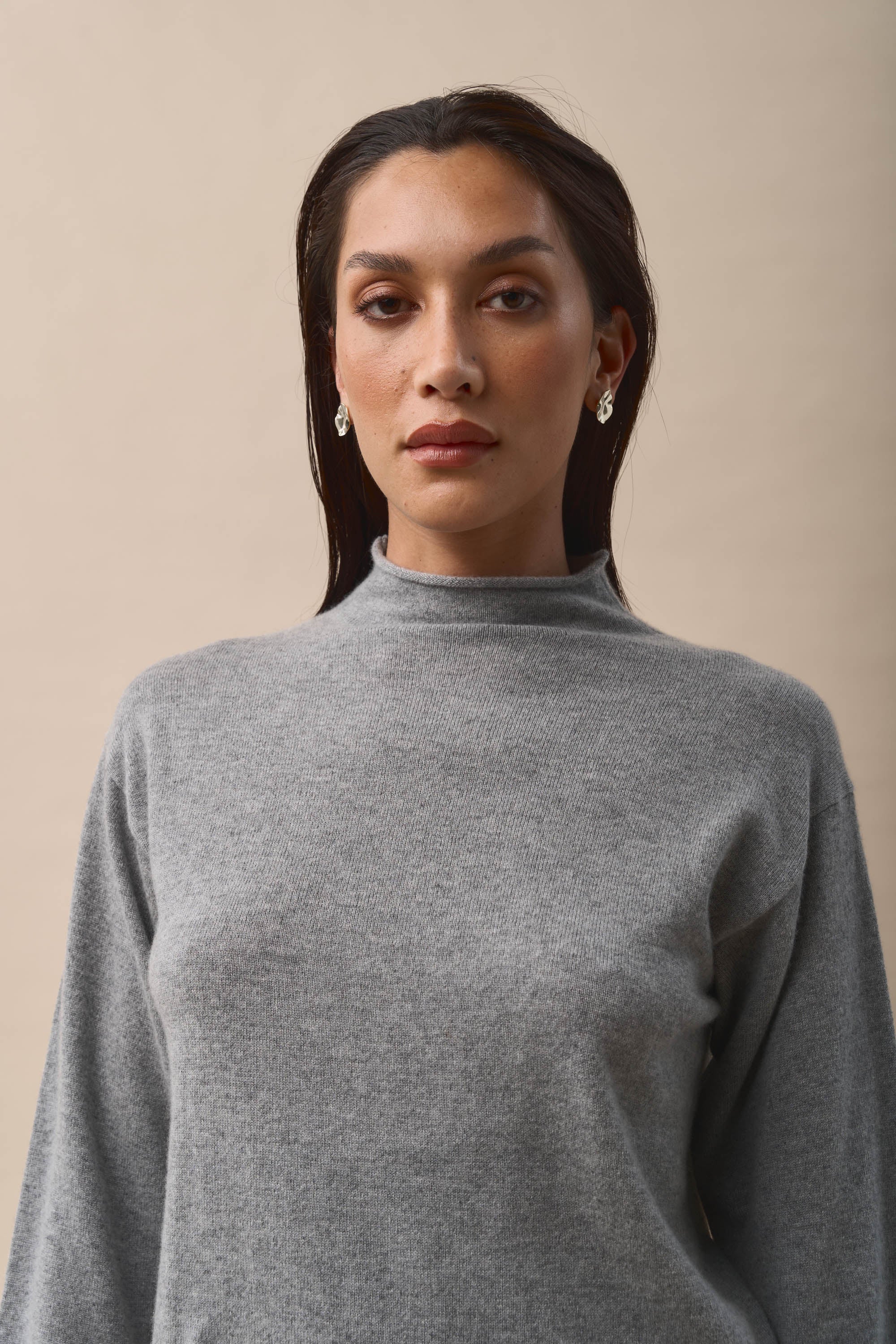 Shop Warm Hug Cashmere Sweater (Silver Marle) | Studio M – Max