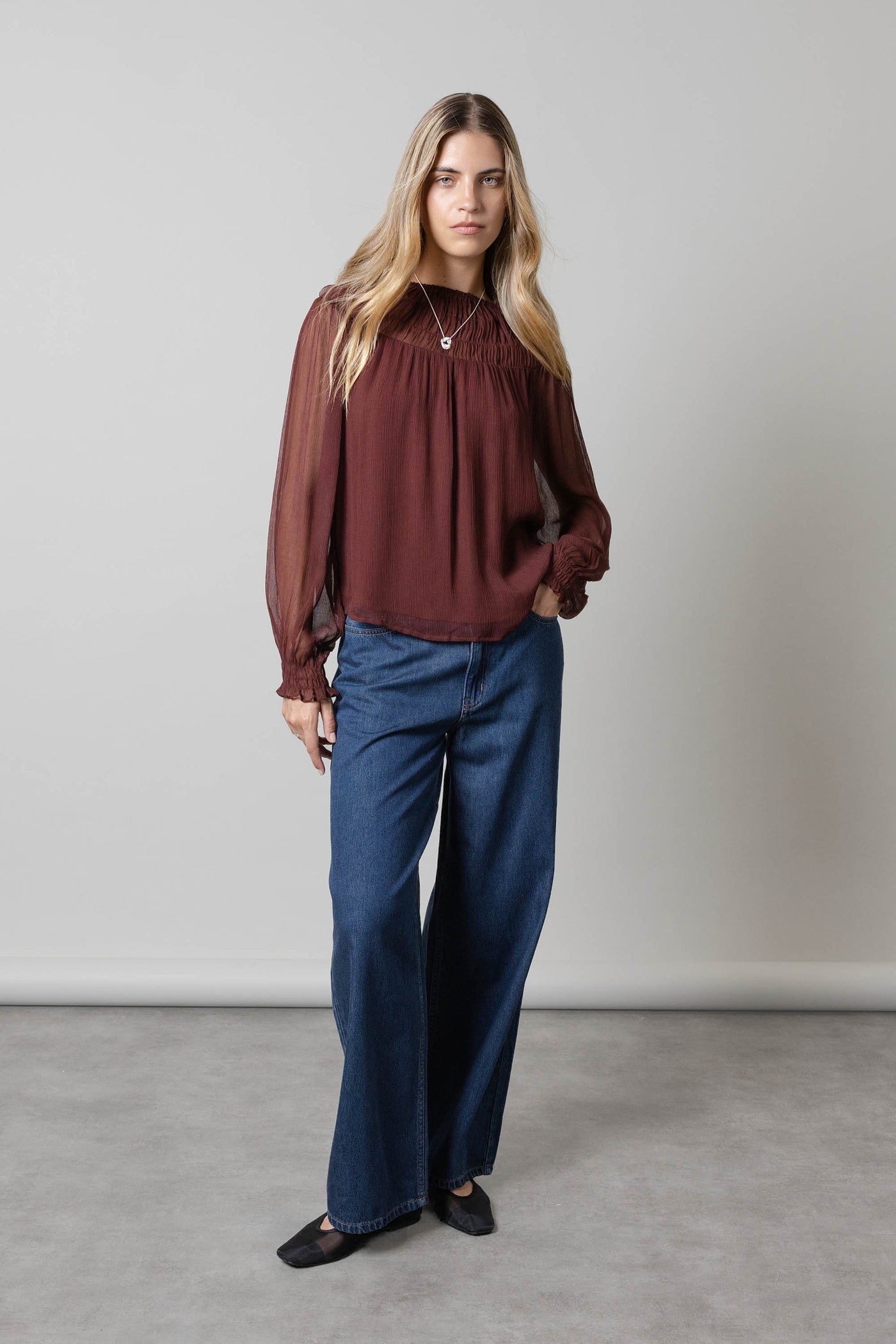 Shop Aspen Wide Leg Jean (Indigo) | Max