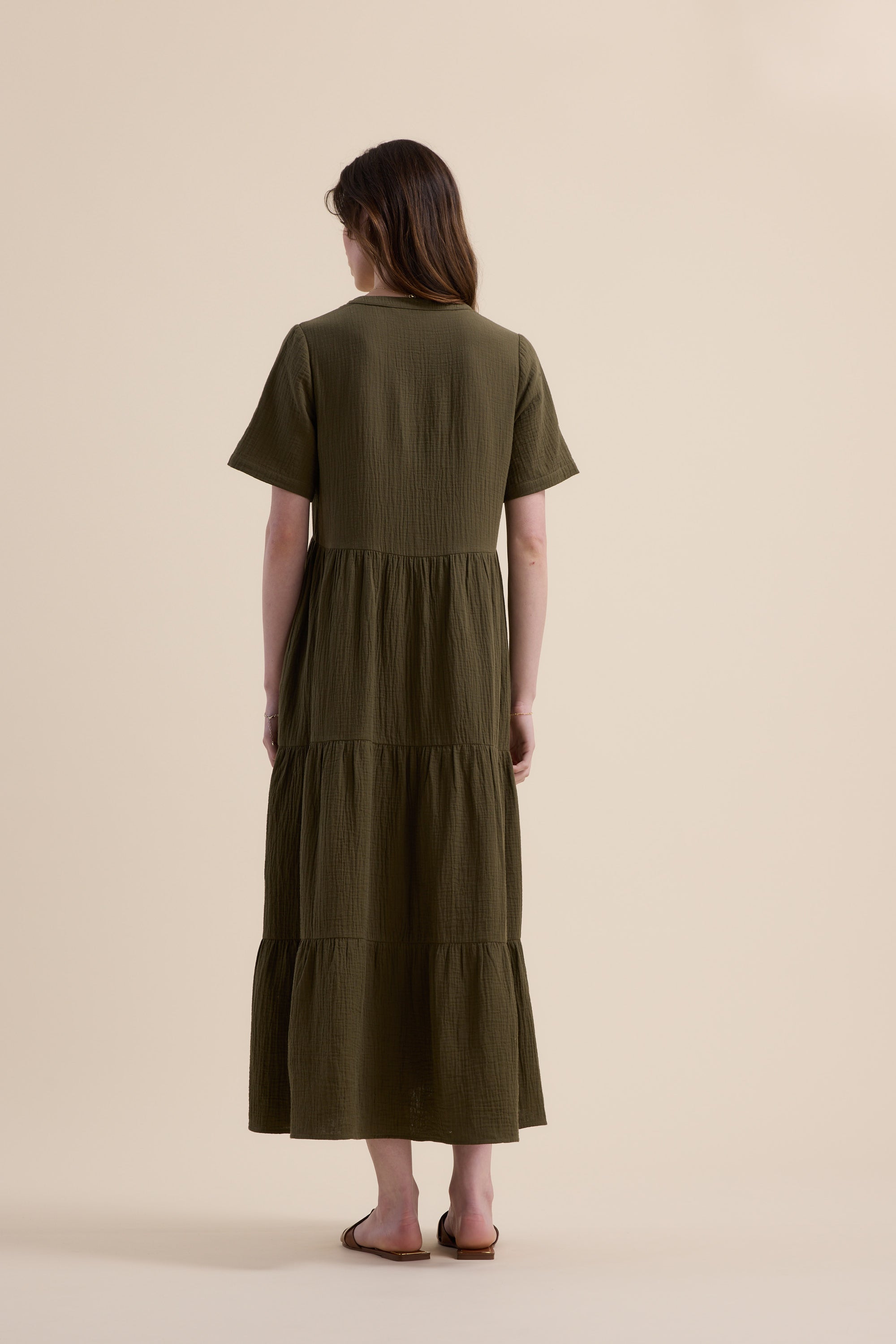 Shop Elementary Textured Tiered Dress (Summer Khaki) | Elementary – Max